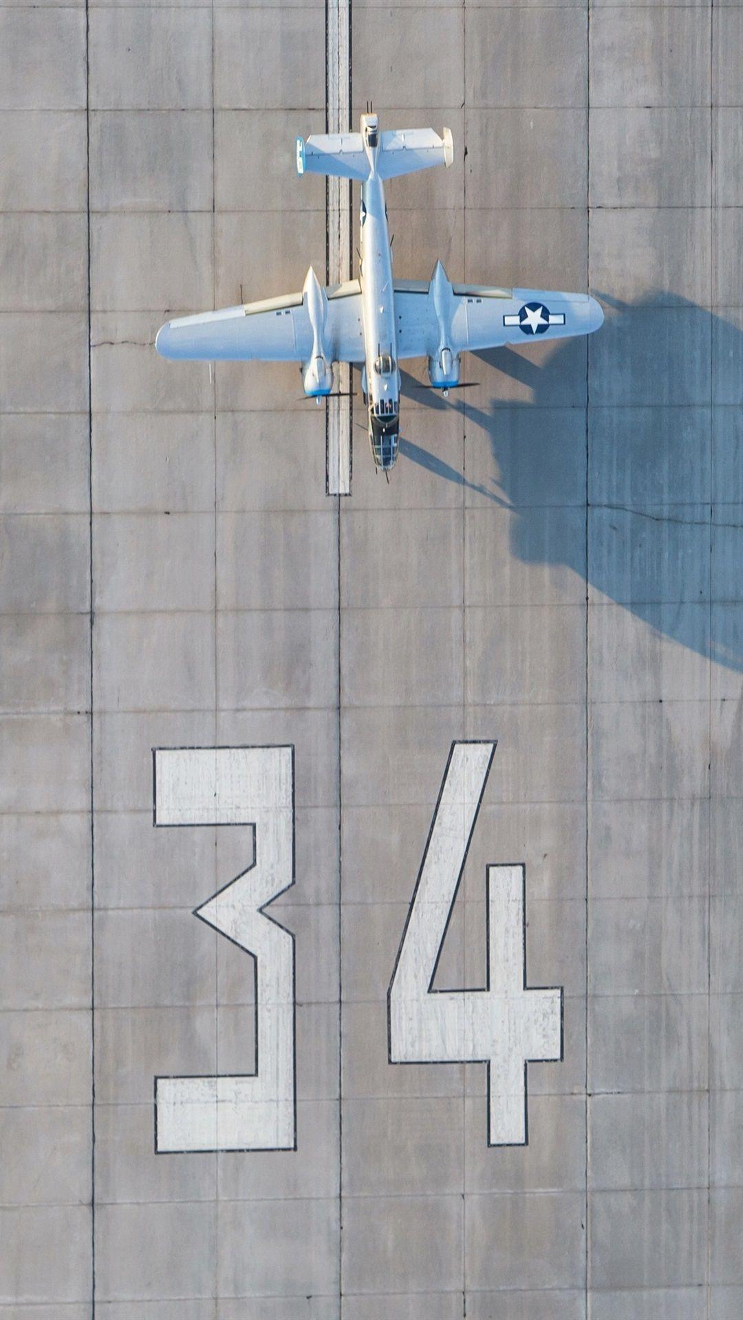 Airplane Runway Wallpapers - Top Free Airplane Runway Backgrounds ...