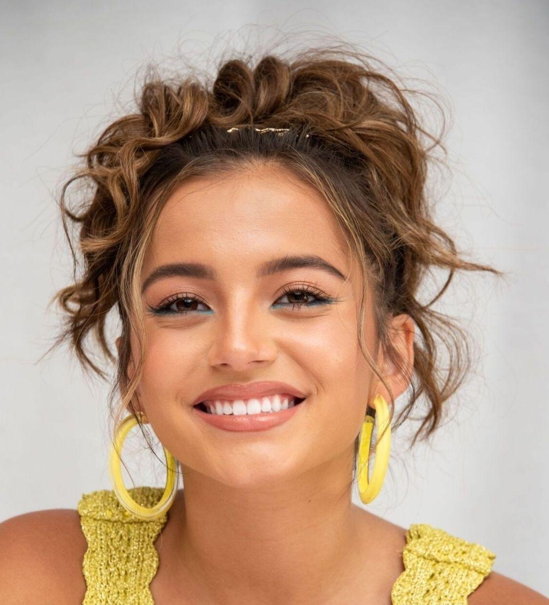 Isabela Merced Wallpapers - Top Free Isabela Merced Backgrounds ...