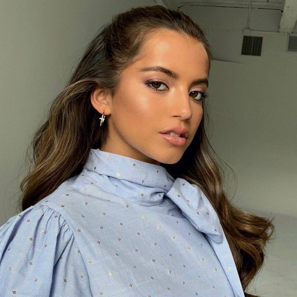 Isabela Merced Wallpapers - Top Free Isabela Merced Backgrounds ...