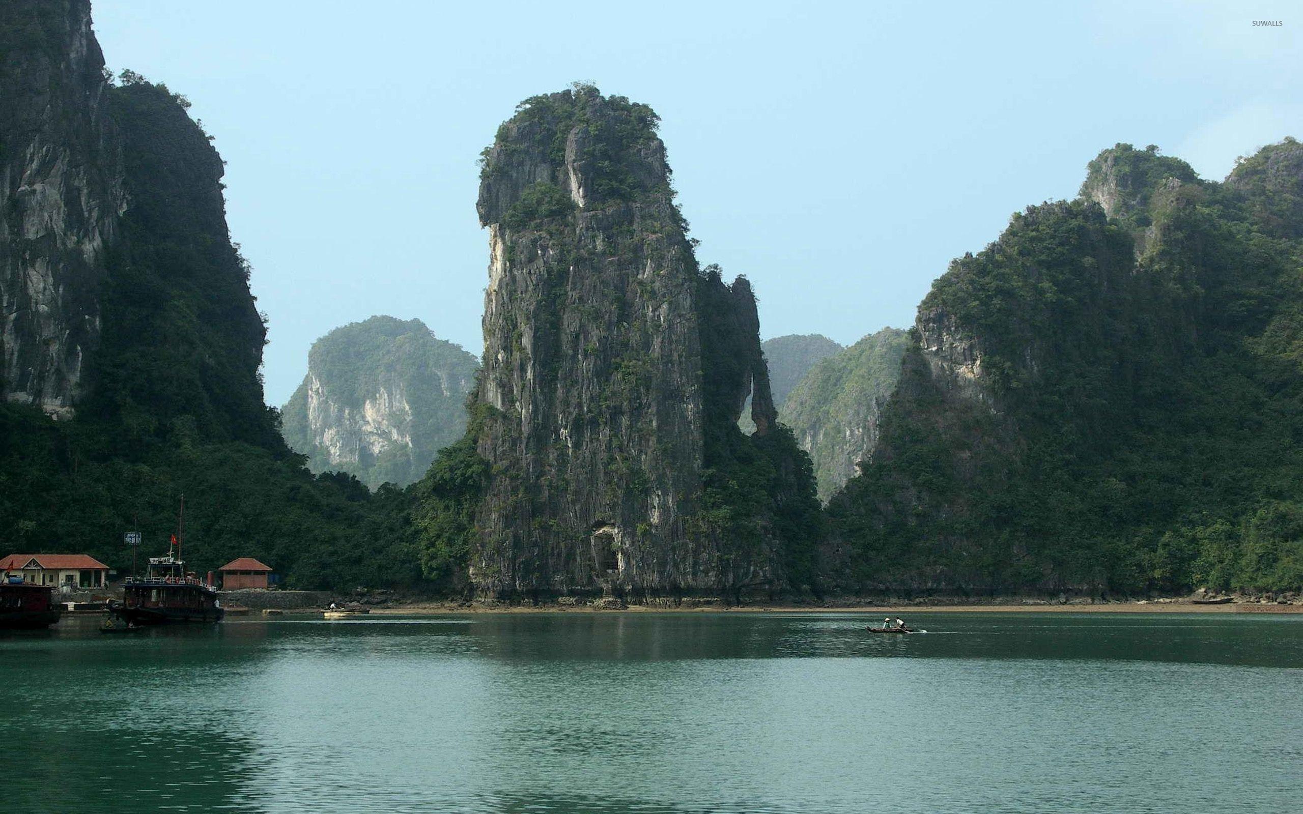 Ha Long Bay Wallpapers - Top Free Ha Long Bay Backgrounds - WallpaperAccess