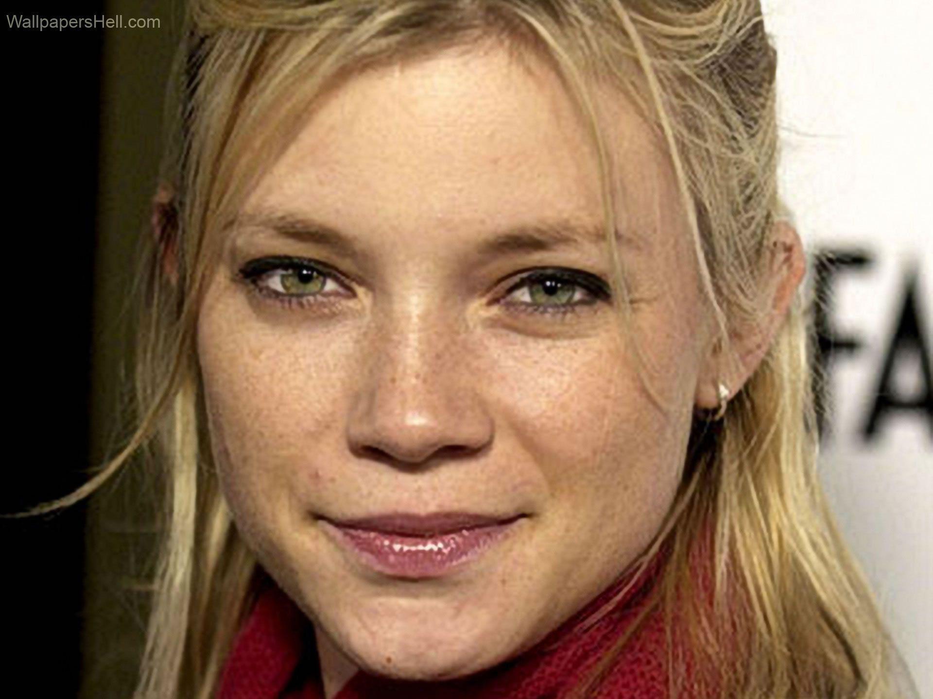 Amy Smart Wallpapers - Top Free Amy Smart Backgrounds - WallpaperAccess