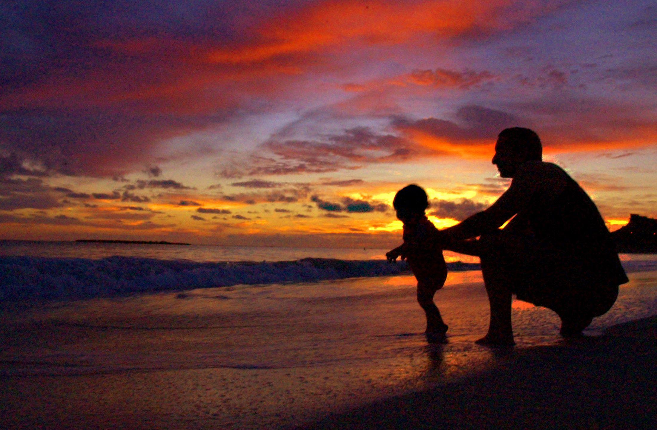 Dad And Son Wallpapers - Top Free Dad And Son Backgrounds - WallpaperAccess