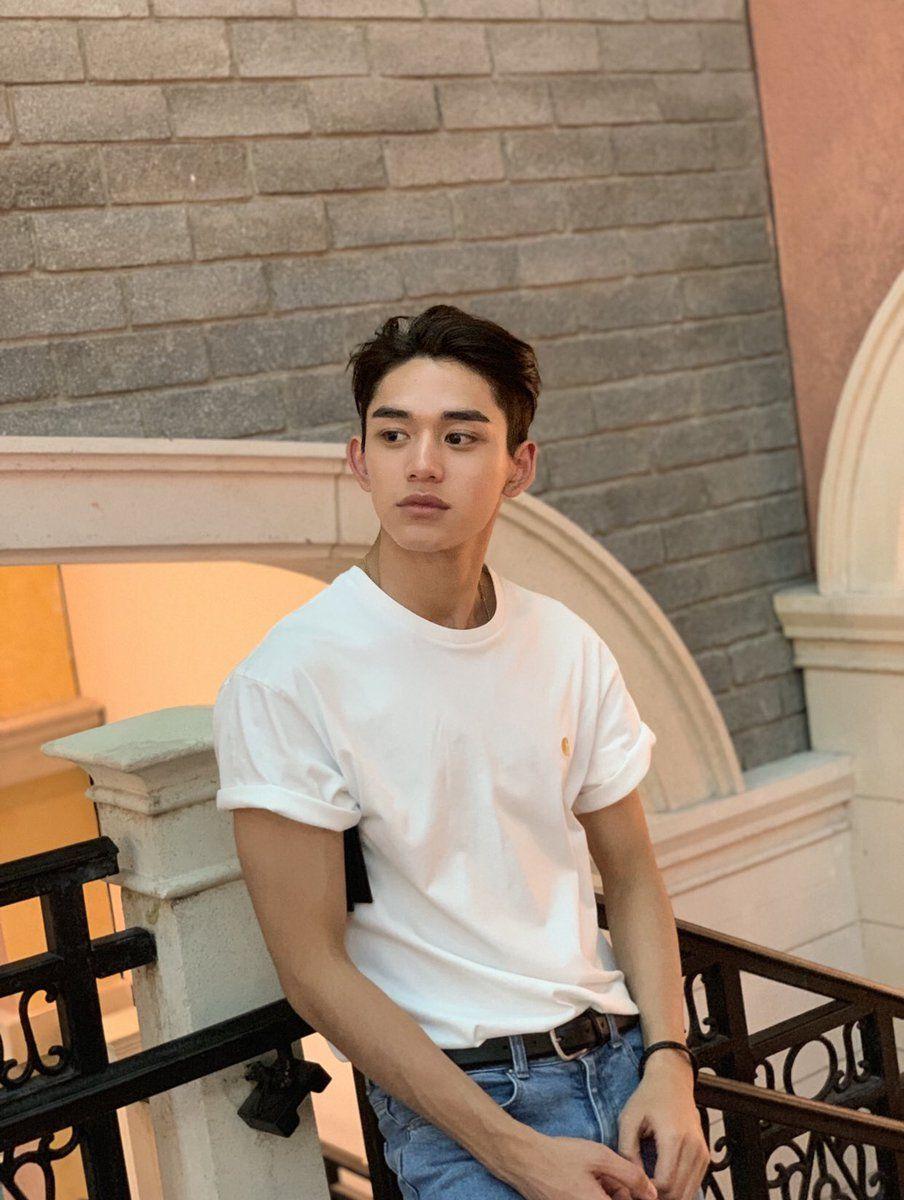 Lucas WayV Wallpapers - Top Free Lucas WayV Backgrounds - WallpaperAccess