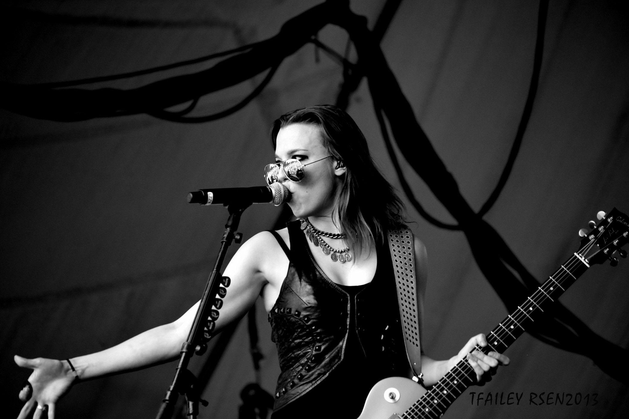 Halestorm Wallpapers - Top Free Halestorm Backgrounds - WallpaperAccess