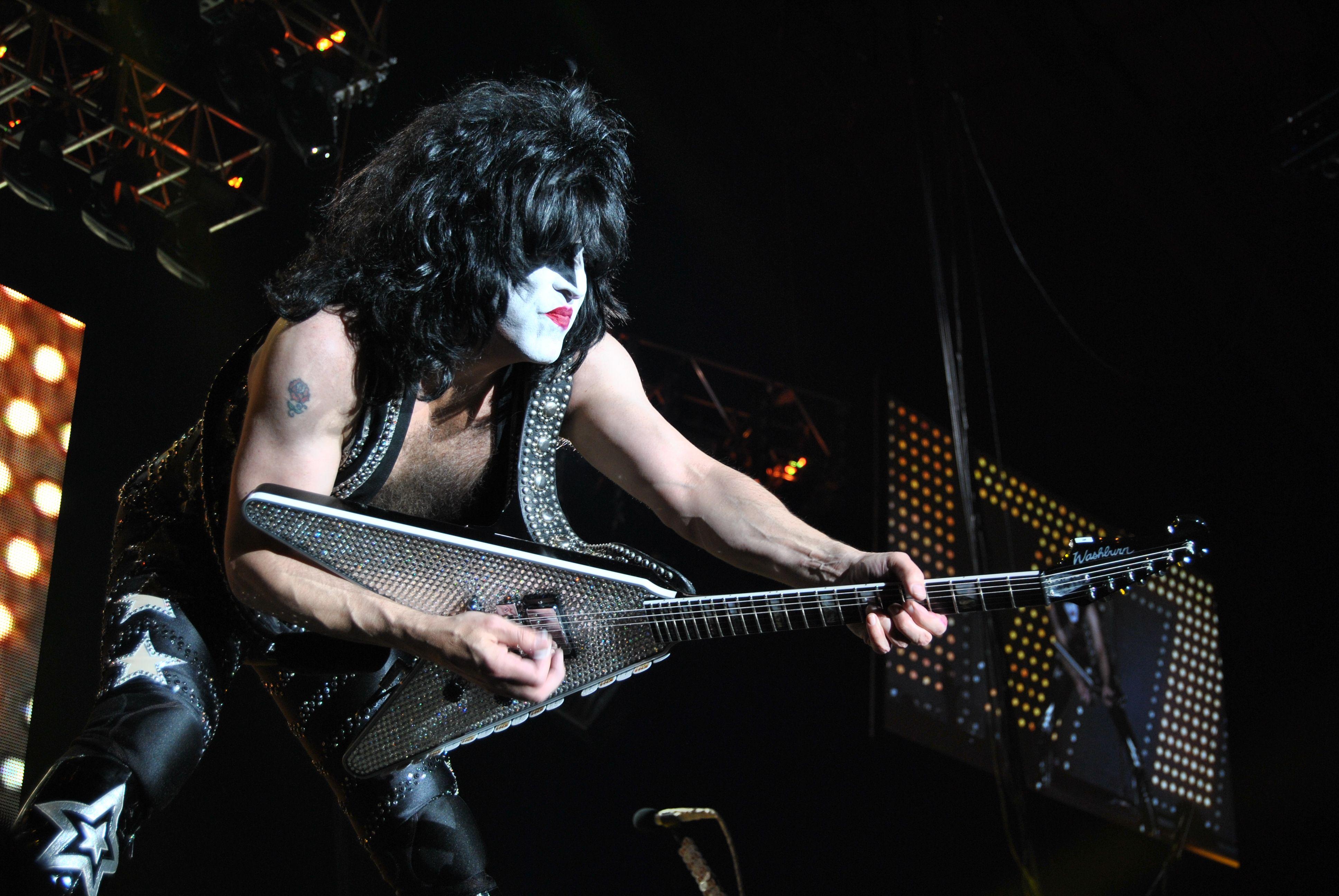 Paul Stanley Wallpapers - Top Free Paul Stanley Backgrounds ...