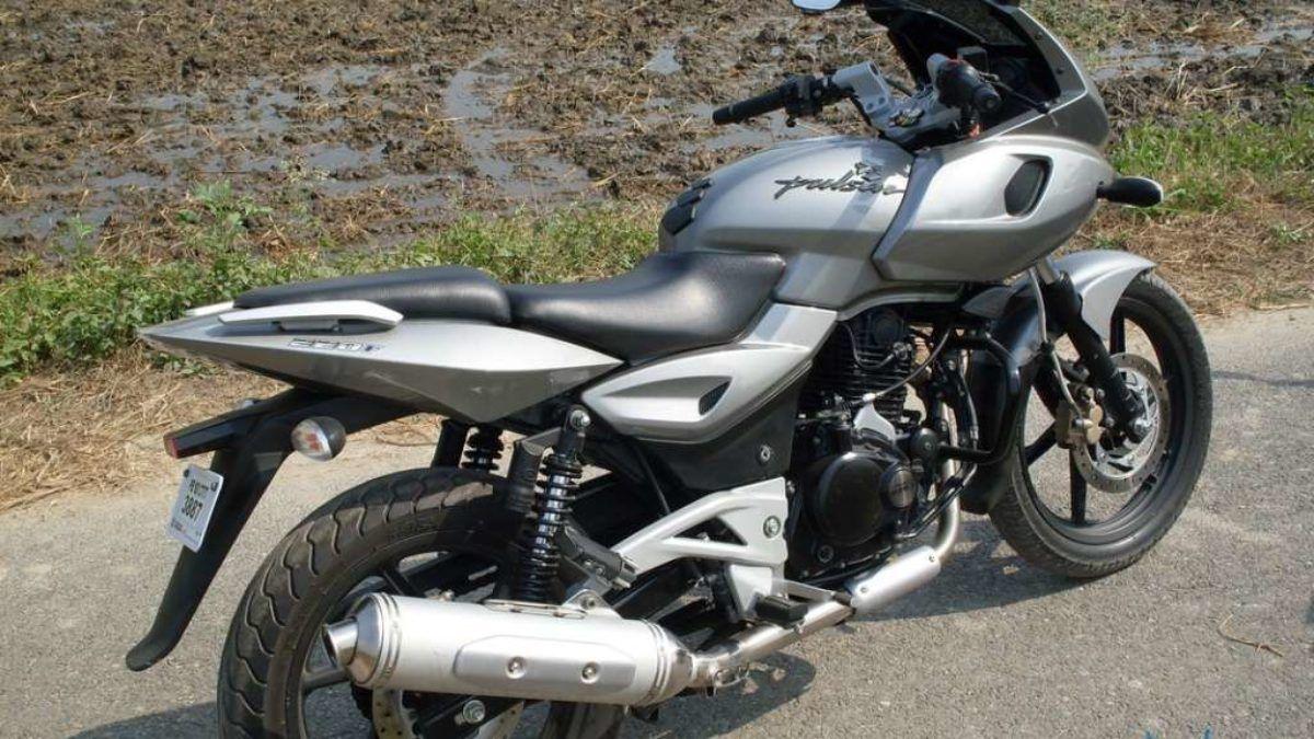 Pulsar 220F Wallpapers - Top Free Pulsar 220F Backgrounds - WallpaperAccess