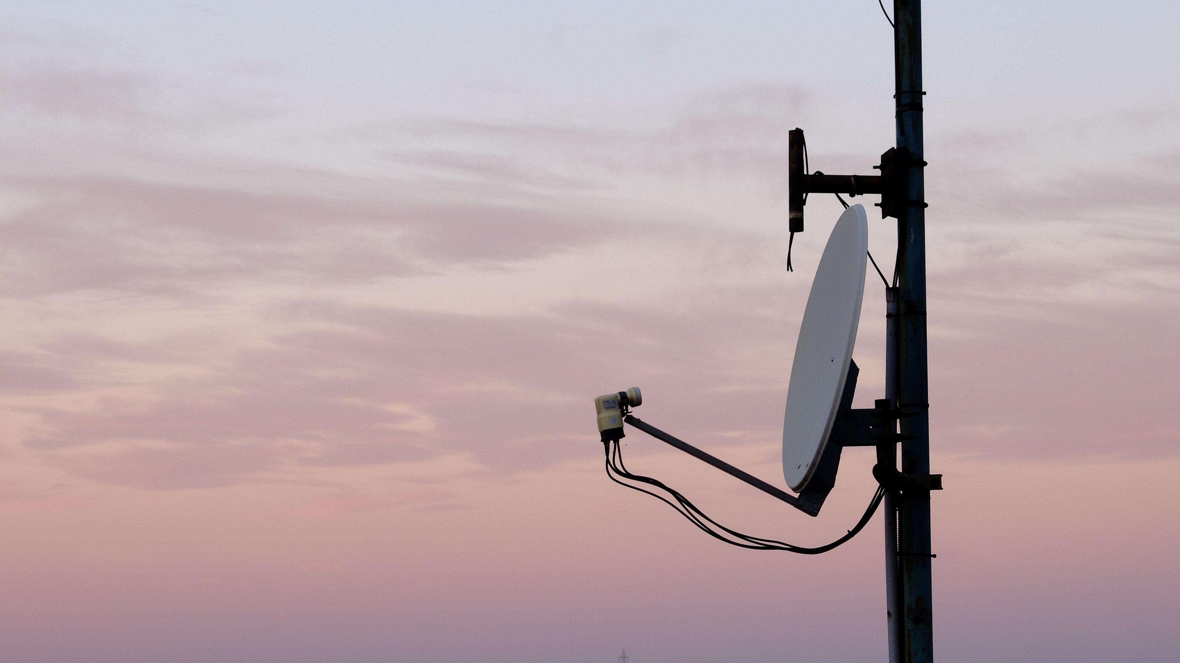 Satellite Dish Wallpapers - Top Free Satellite Dish Backgrounds ...