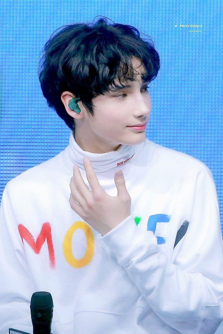 Huening Kai Wallpapers - Top Free Huening Kai Backgrounds - WallpaperAccess