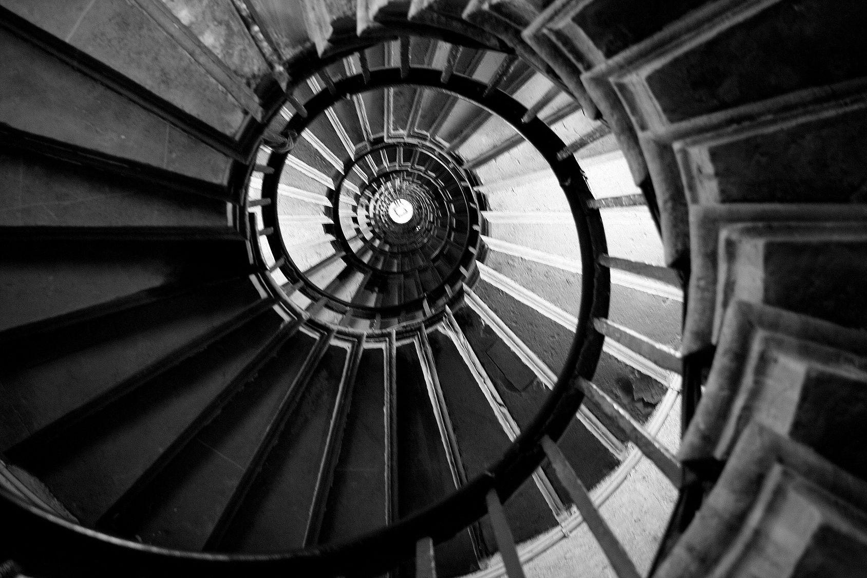 Spiral Stairs Wallpapers - Top Free Spiral Stairs Backgrounds - WallpaperAccess