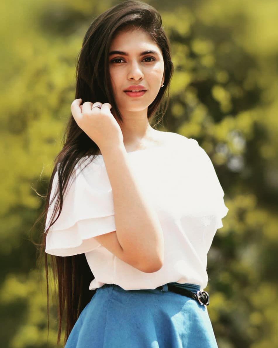 Simran Natekar Wallpapers - Top Free Simran Natekar Backgrounds - WallpaperAccess