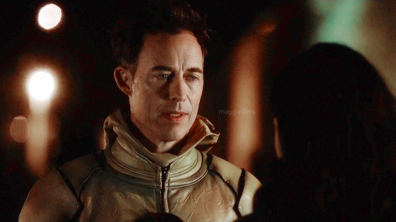 Harrison Wells Wallpapers - Top Free Harrison Wells Backgrounds ...