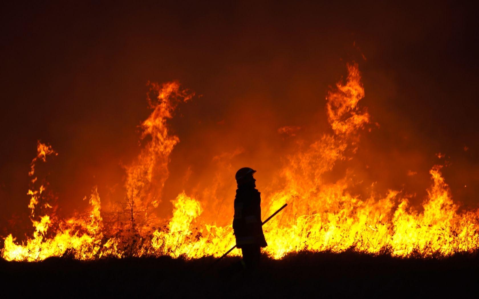 Burning House Wallpapers - Top Free Burning House Backgrounds ...