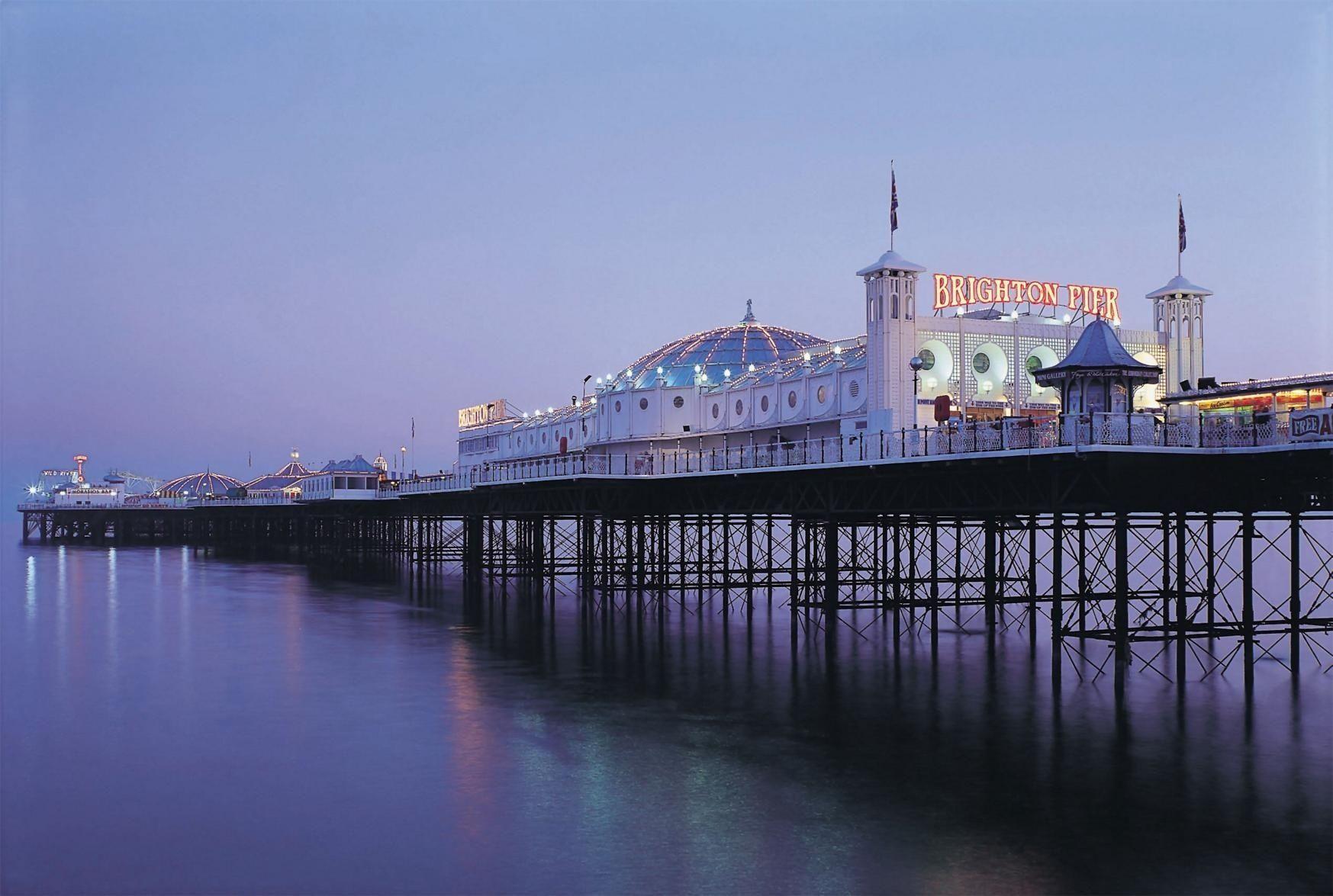 Brighton Wallpapers - Top Free Brighton Backgrounds - WallpaperAccess