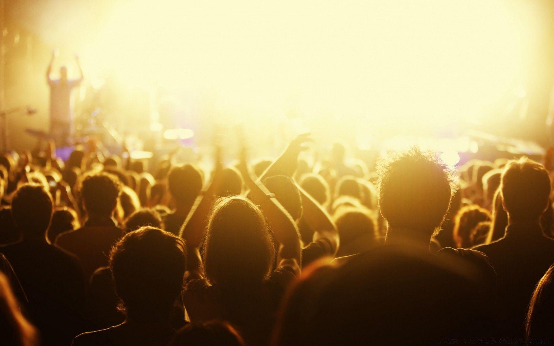 Concert Crowd Wallpapers - Top Free Concert Crowd Backgrounds ...