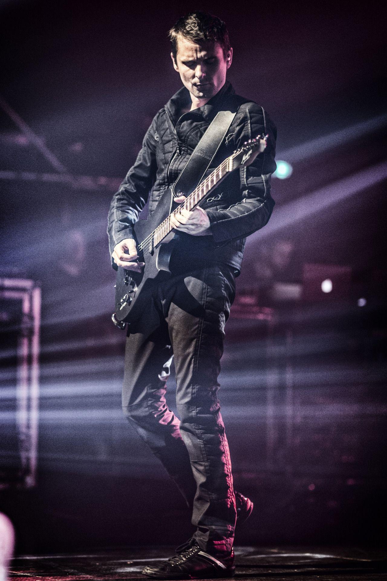 Matt Bellamy Wallpapers - Top Free Matt Bellamy Backgrounds ...