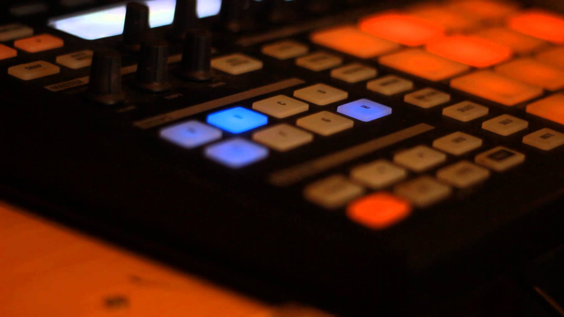 Maschine Wallpapers - Top Free Maschine Backgrounds - WallpaperAccess