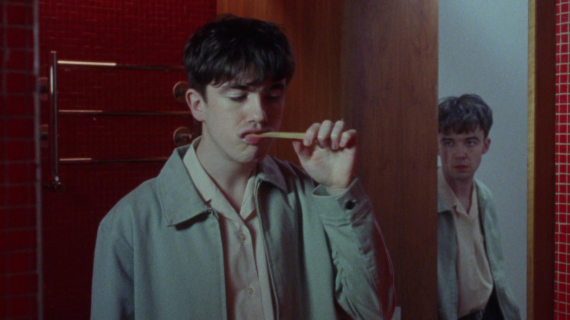 Declan McKenna Wallpapers - Top Free Declan McKenna Backgrounds ...