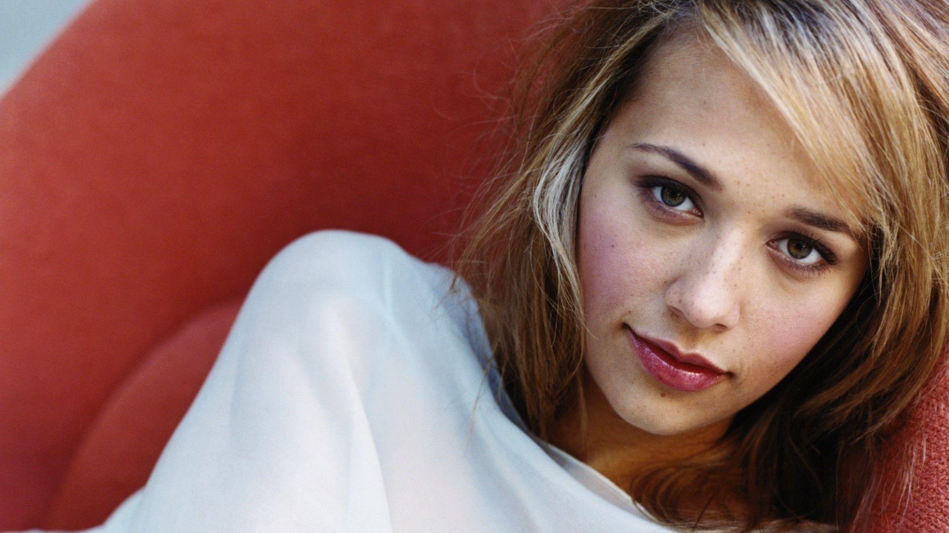 Rashida Jones Wallpapers - Top Free Rashida Jones Backgrounds ...