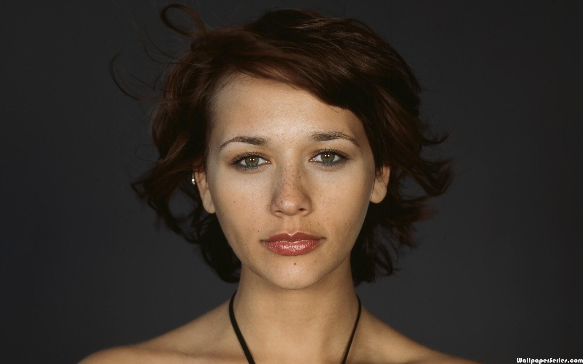 Rashida Jones Wallpapers - Top Free Rashida Jones Backgrounds ...