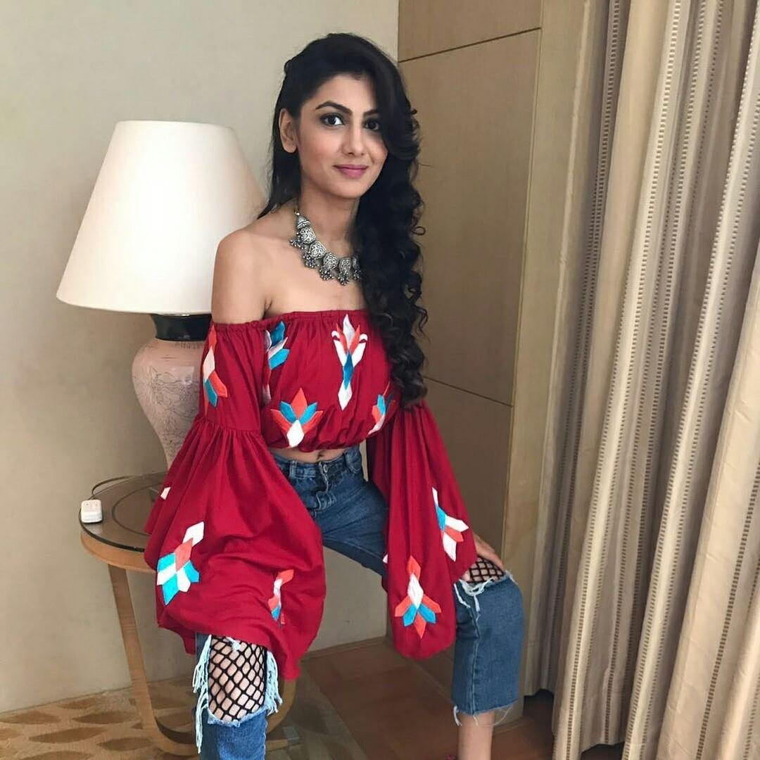 Sriti Jha Wallpapers - Top Free Sriti Jha Backgrounds - WallpaperAccess