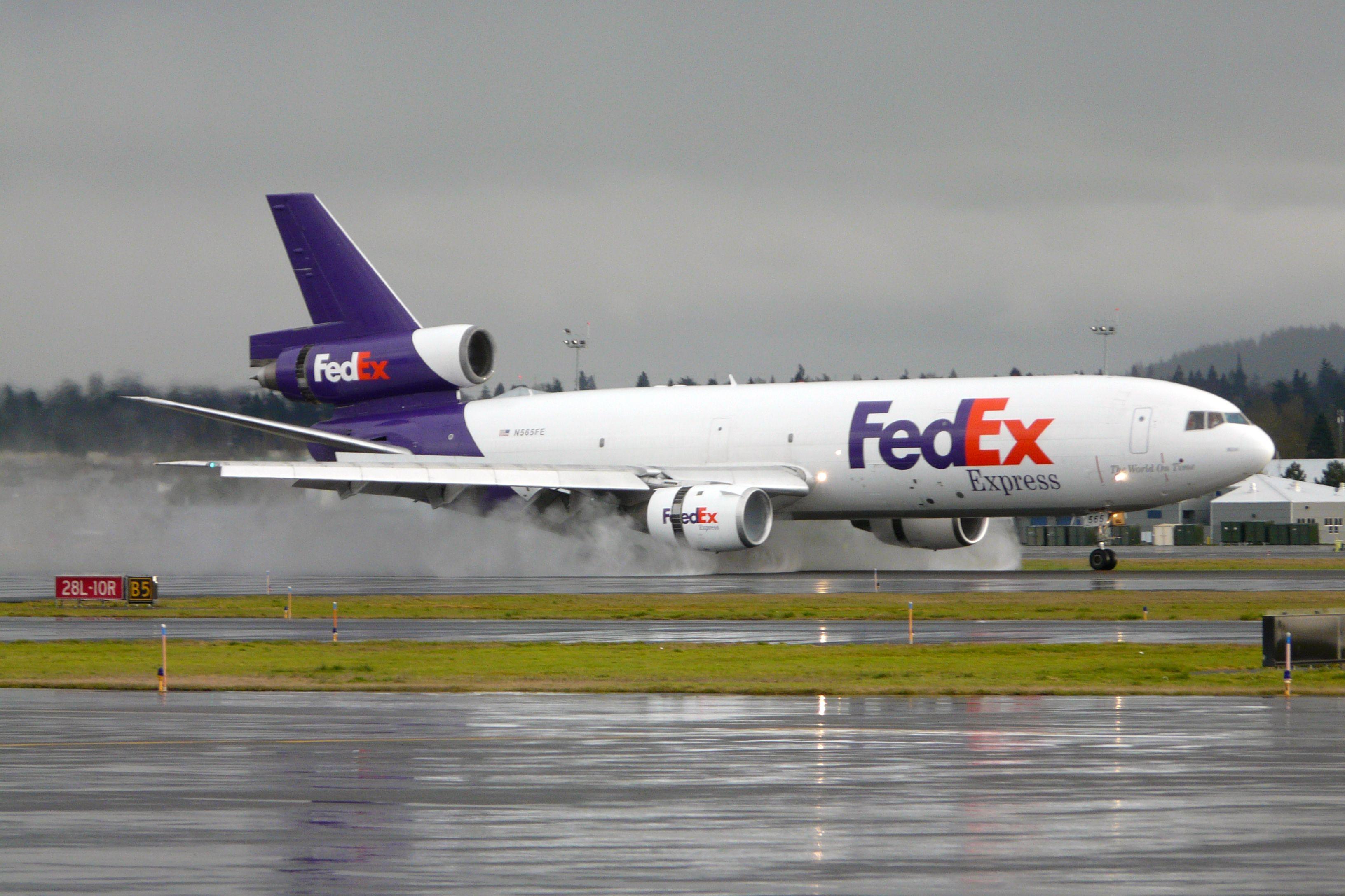 Fedex Wallpapers - Top Free Fedex Backgrounds - WallpaperAccess