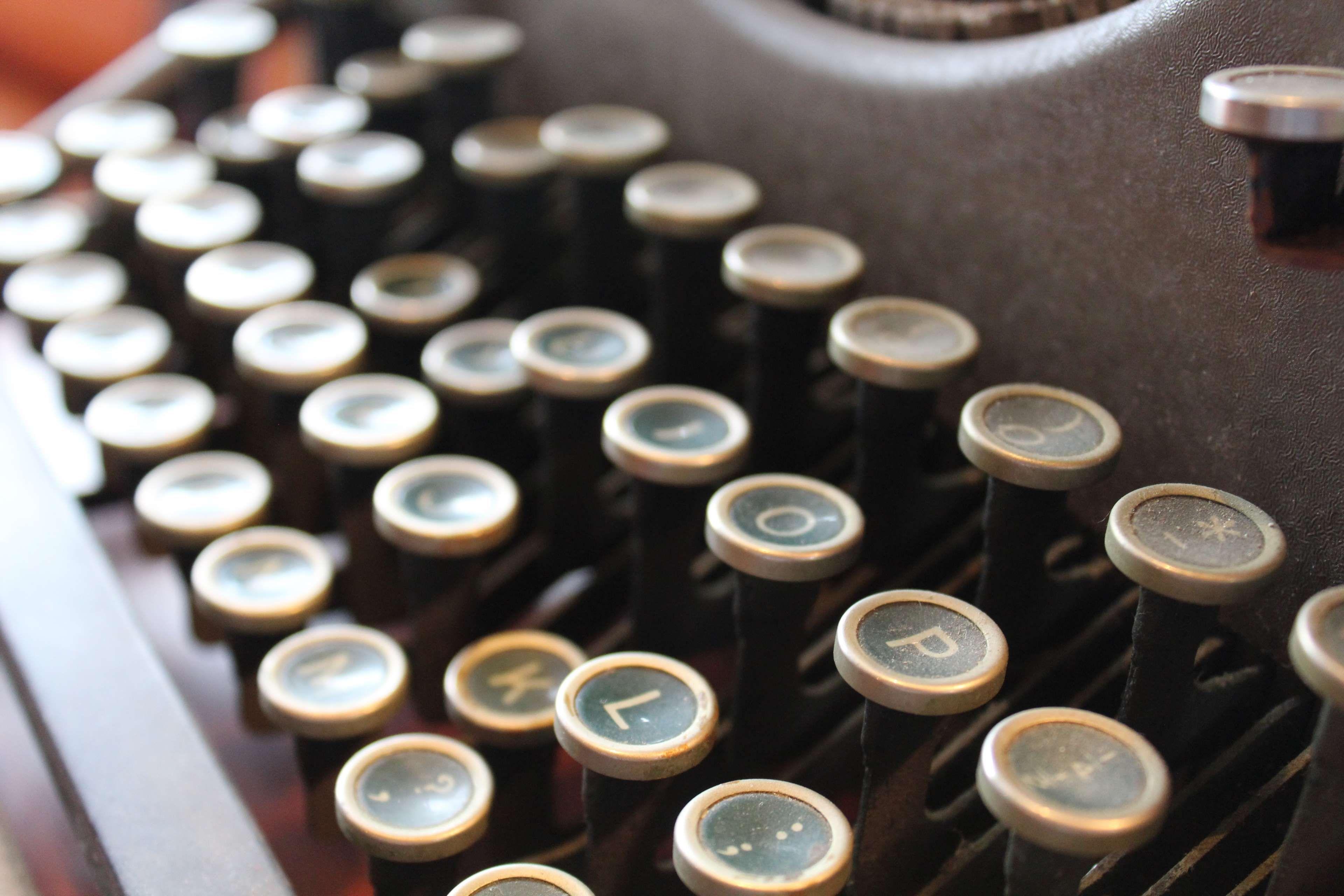 Typewriter Wallpapers - Top Free Typewriter Backgrounds - WallpaperAccess