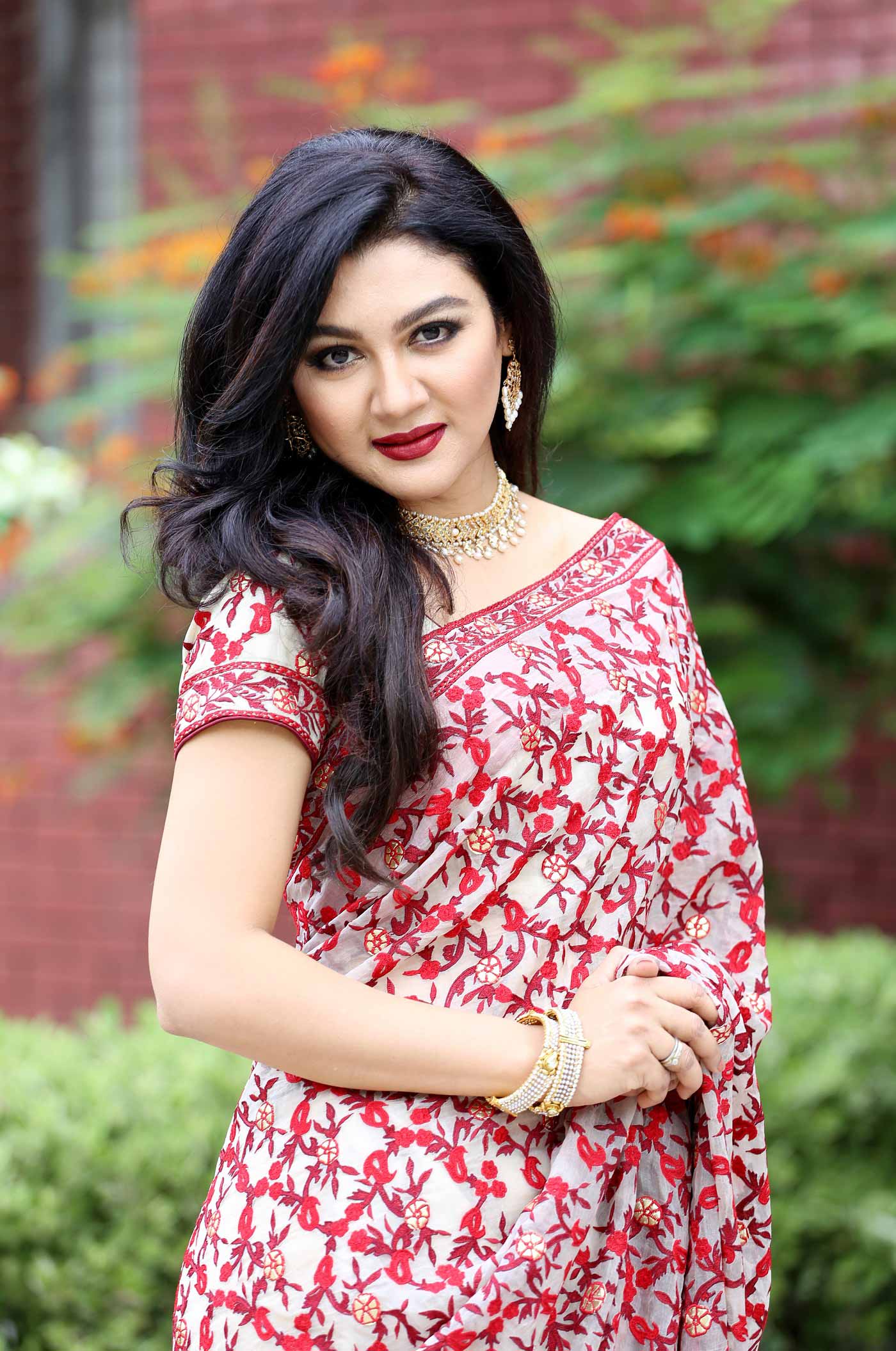 Joya Ahsan Wallpapers - Top Free Joya Ahsan Backgrounds - WallpaperAccess