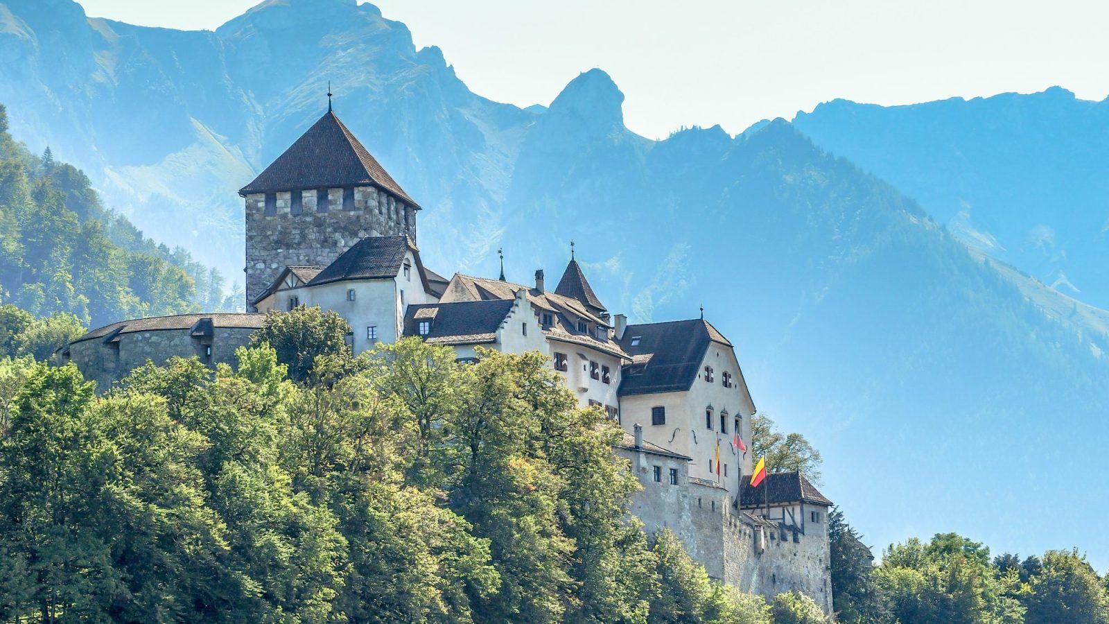 Liechtenstein Wallpapers - Top Free Liechtenstein Backgrounds ...