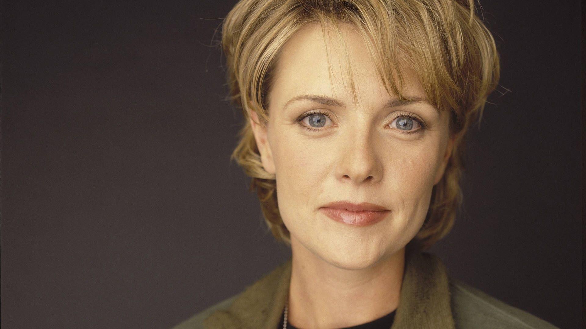 Amanda Tapping Wallpapers - Top Free Amanda Tapping Backgrounds ...