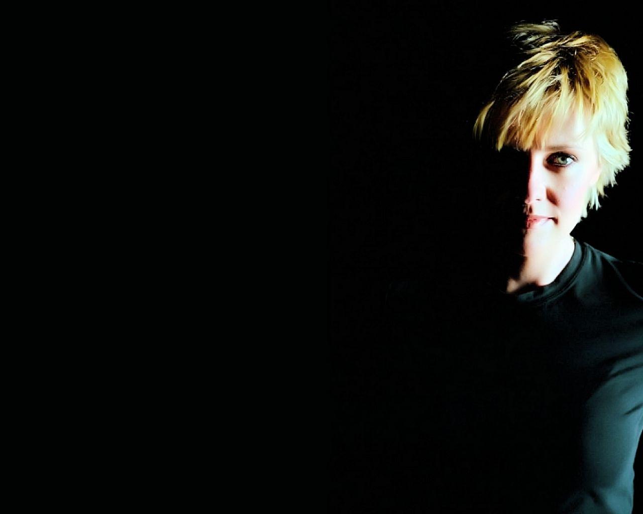 Amanda Tapping Wallpapers - Top Free Amanda Tapping Backgrounds ...