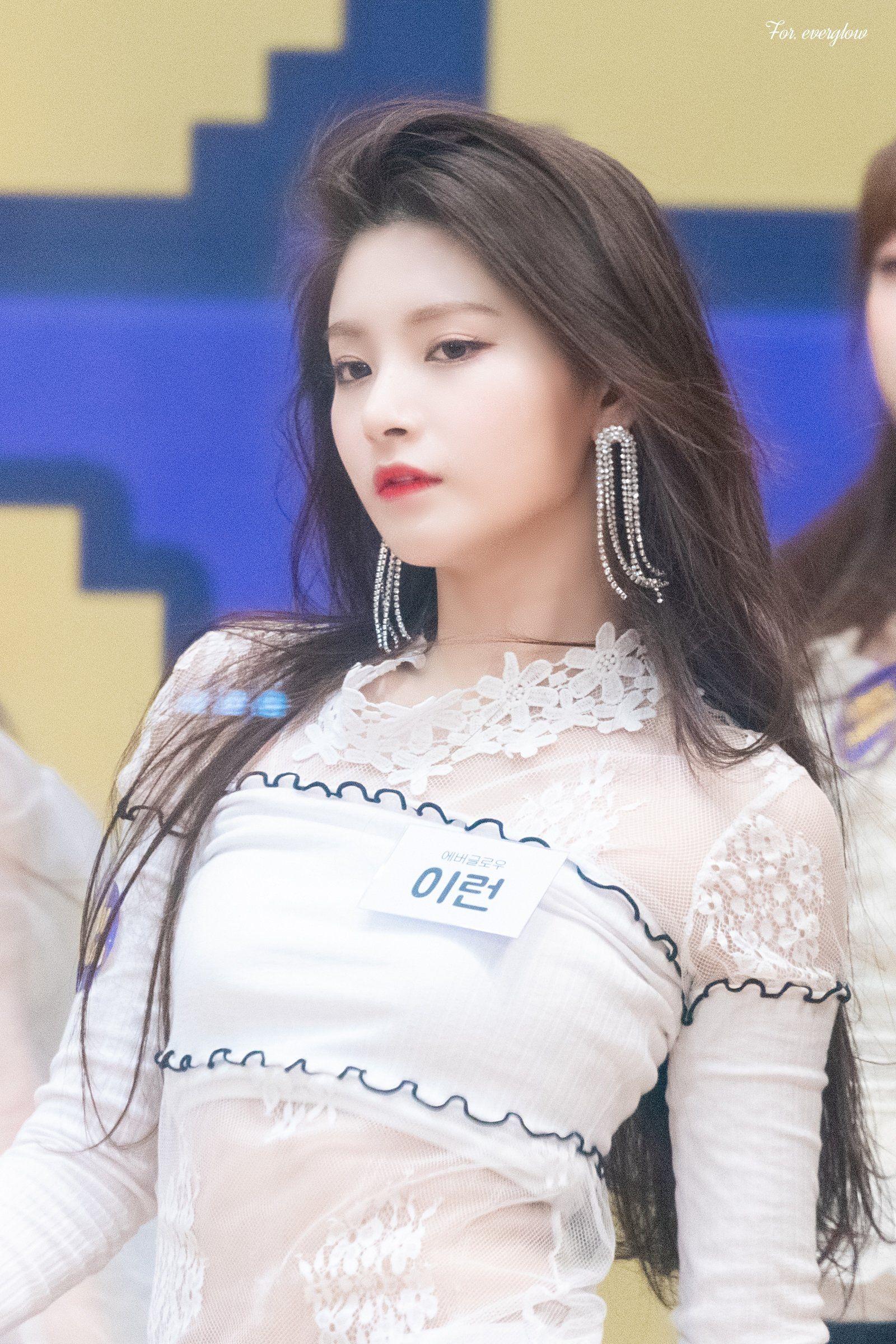 Yiren Wallpapers - Top Free Yiren Backgrounds - WallpaperAccess