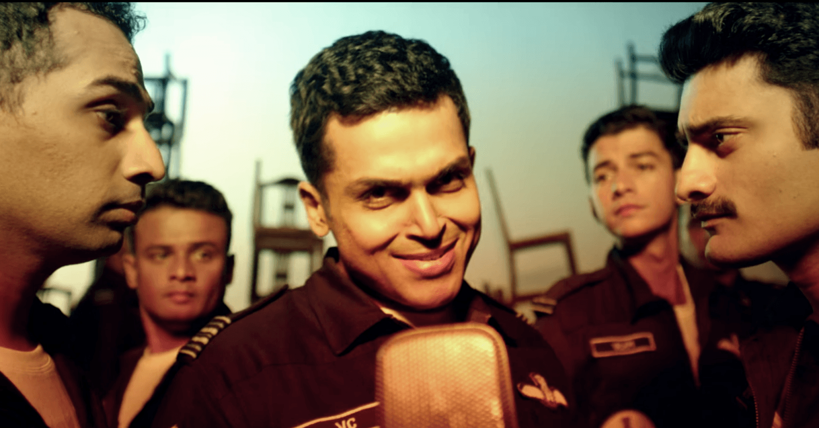 Kaatru Veliyidai Wallpapers - Top Free Kaatru Veliyidai Backgrounds ...