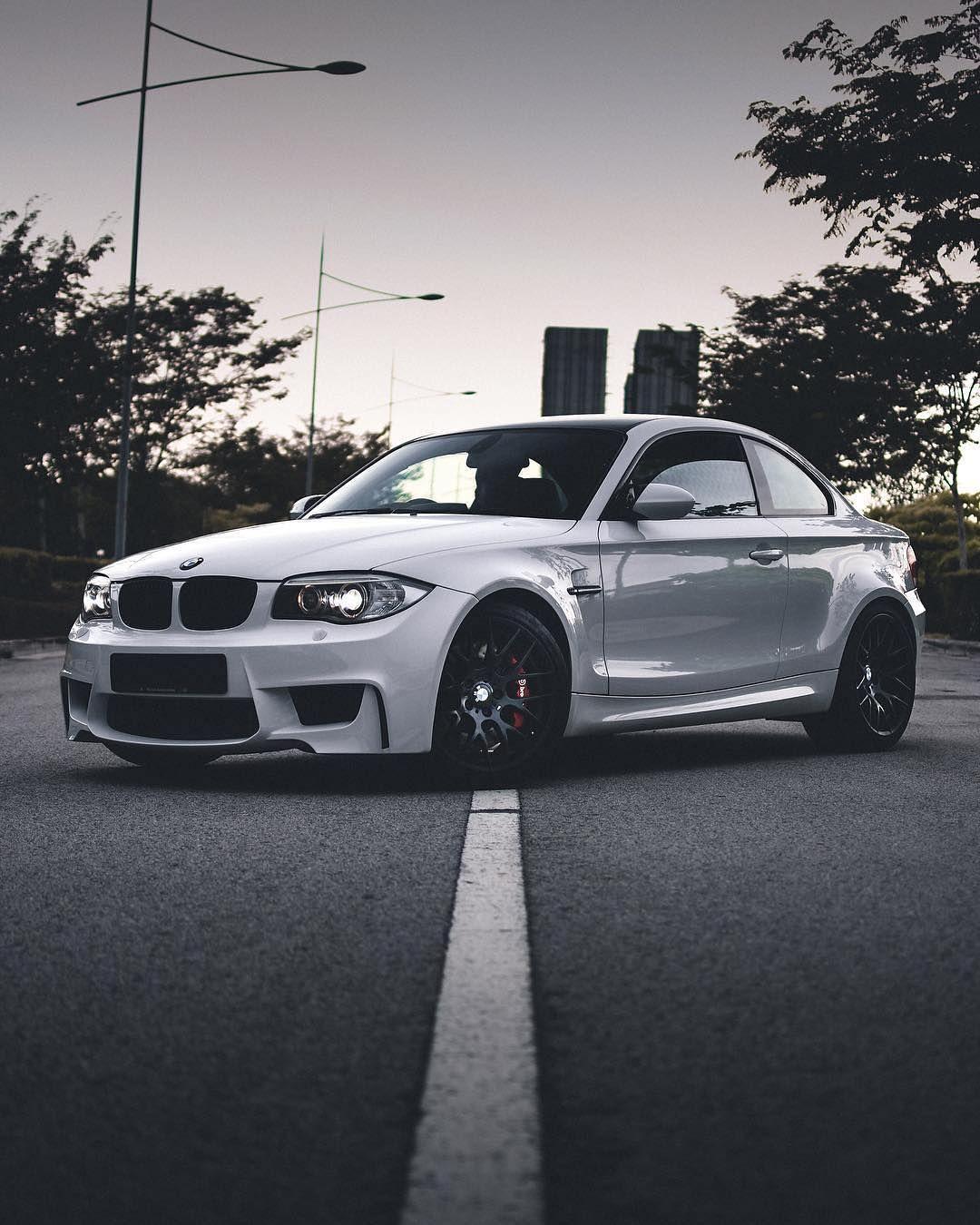 BMW 1M Wallpapers - Top Free BMW 1M Backgrounds - WallpaperAccess