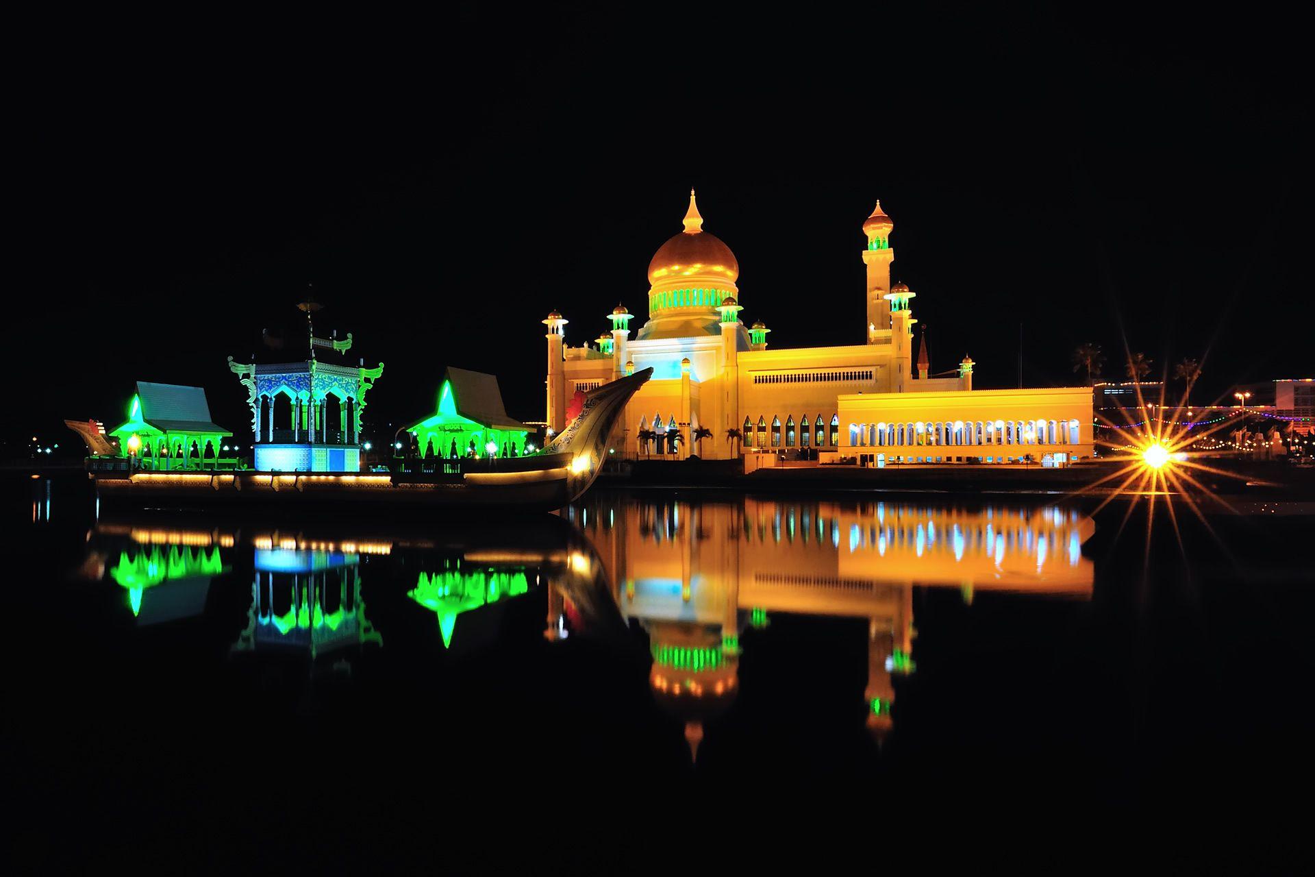 Brunei Wallpapers - Top Free Brunei Backgrounds - WallpaperAccess