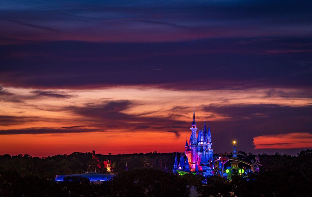 Walt Disney Castle Wallpapers - Top Free Walt Disney Castle Backgrounds ...