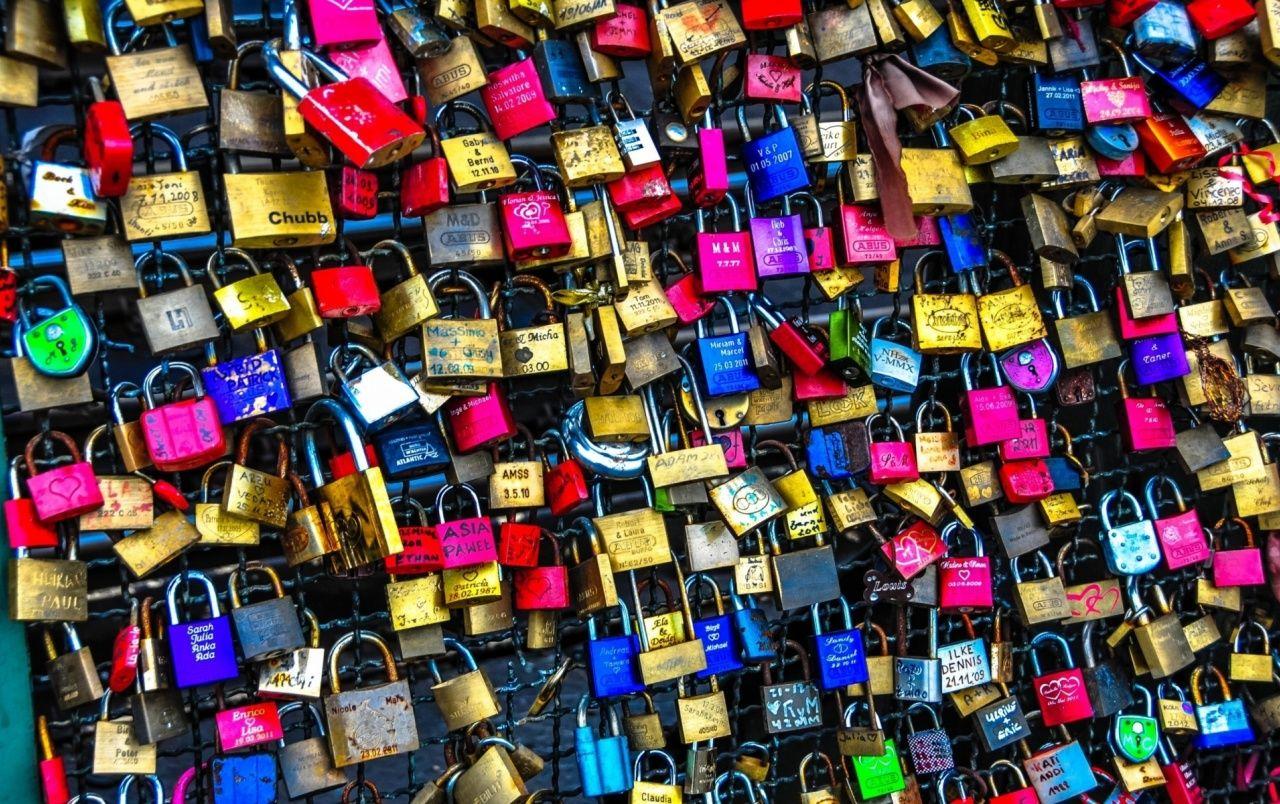 Love Locks Wallpapers - Top Free Love Locks Backgrounds - WallpaperAccess