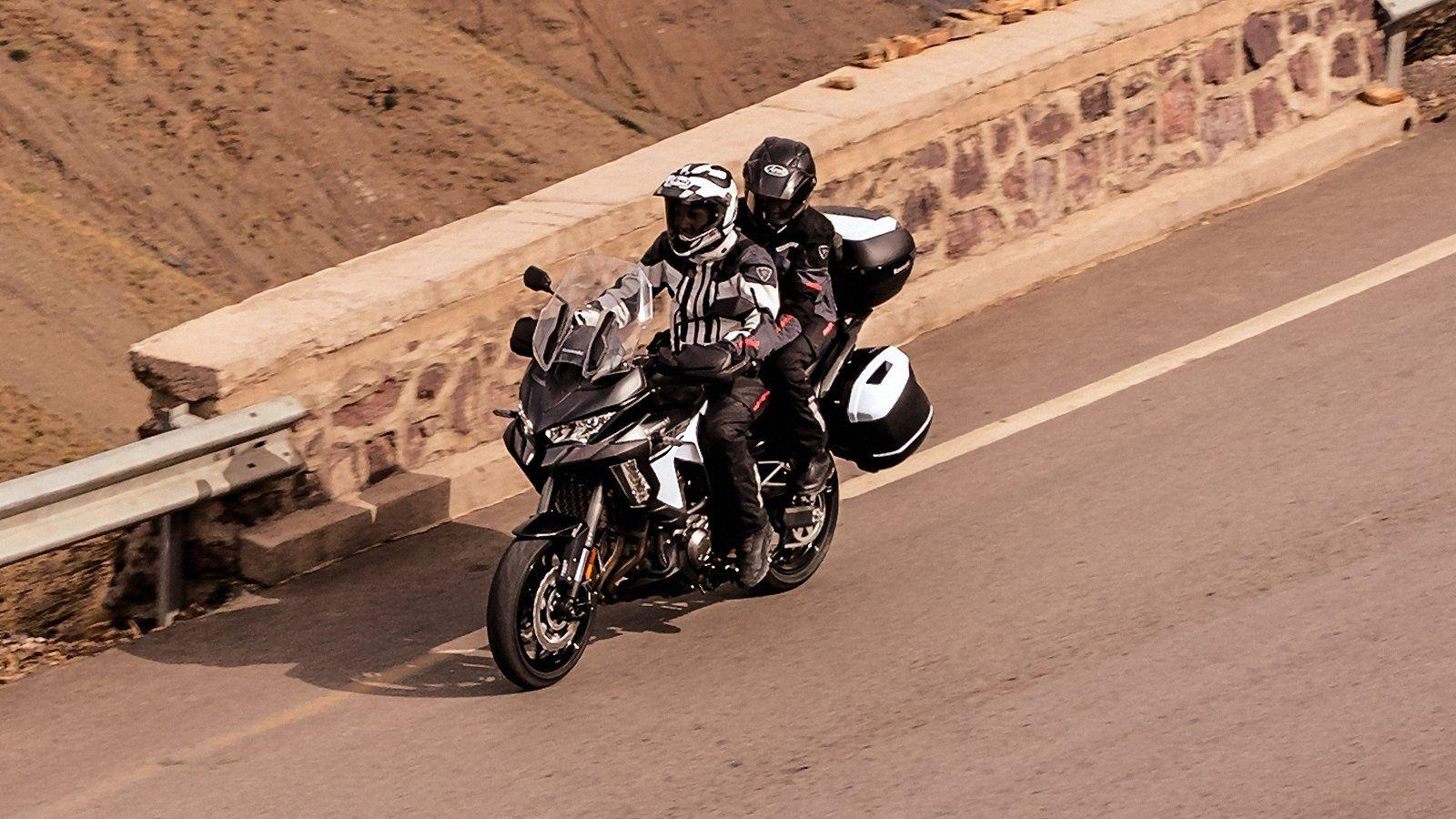 Versys Wallpapers - Top Free Versys Backgrounds - WallpaperAccess