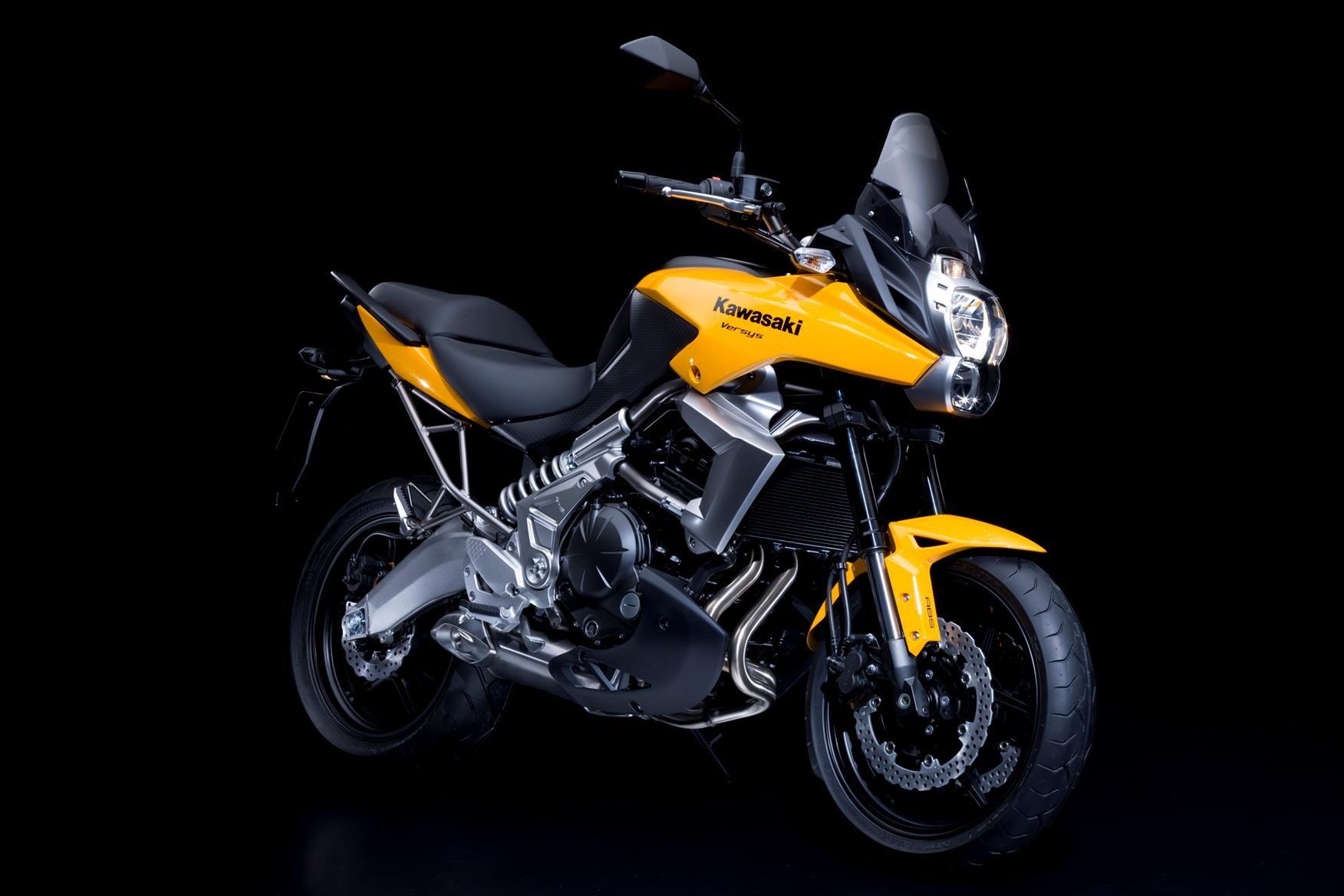 Versys Wallpapers - Top Free Versys Backgrounds - WallpaperAccess