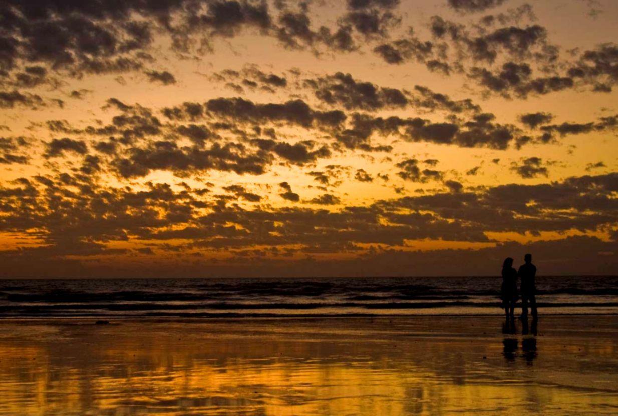 Love Beach Sunset Wallpapers - Top Free Love Beach Sunset Backgrounds ...