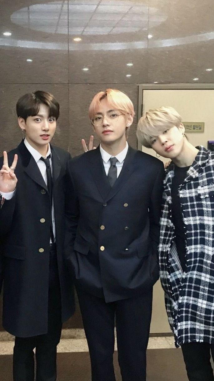 BTS Suit Wallpapers - Top Free BTS Suit Backgrounds - WallpaperAccess