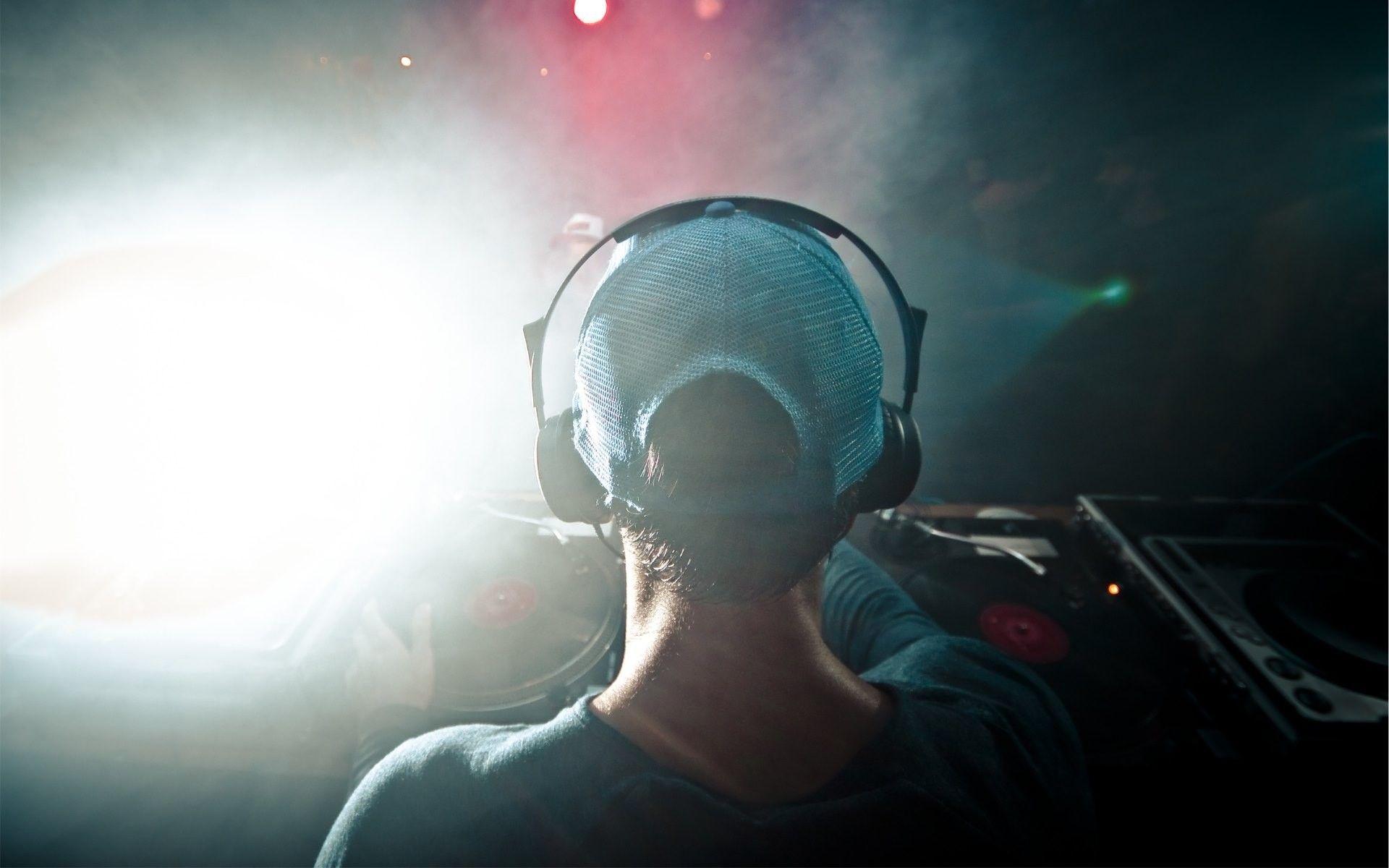 DJ Club Wallpapers - Top Free DJ Club Backgrounds - WallpaperAccess