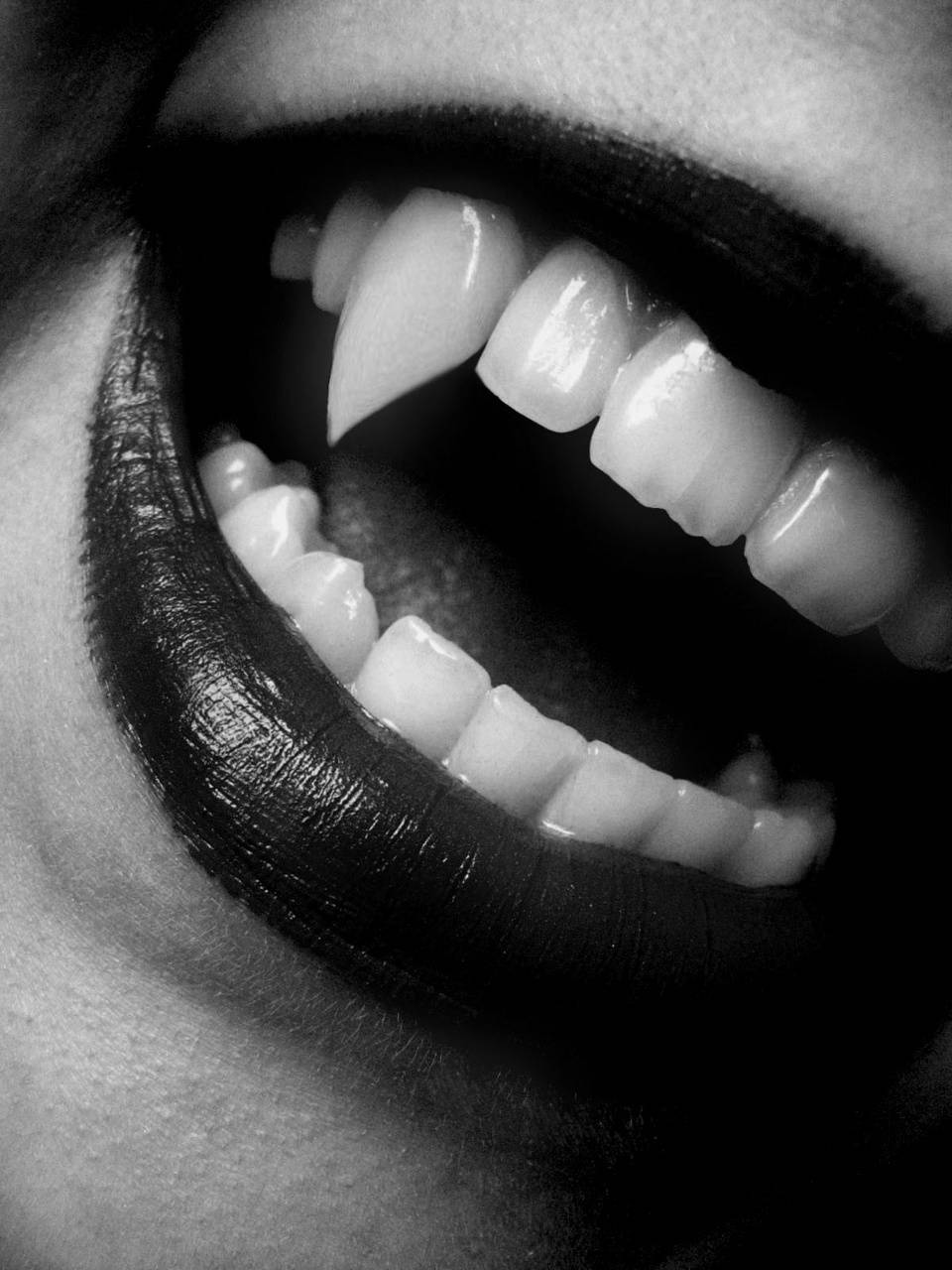 Vampire Teeth Wallpapers - Top Free Vampire Teeth Backgrounds ...