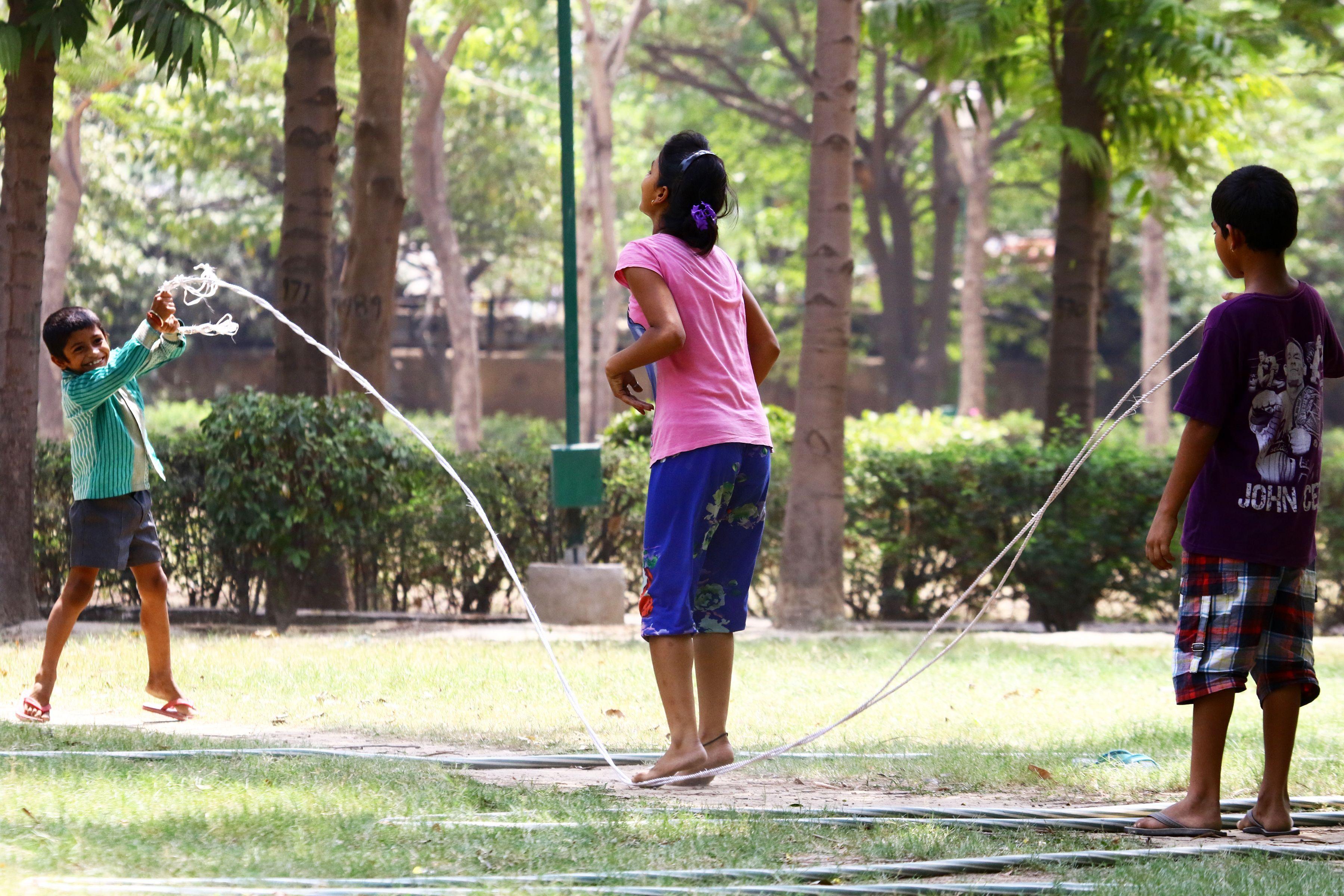 Children Playing Wallpapers - Top Free Children Playing Backgrounds ...