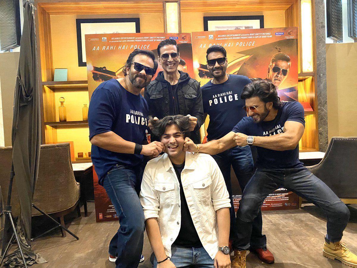 Ashish Chanchlani Wallpapers - Top Free Ashish Chanchlani Backgrounds ...