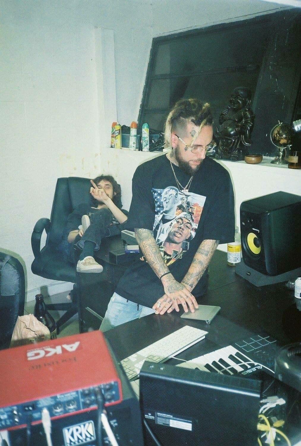 Pouya Wallpapers - Top Free Pouya Backgrounds - WallpaperAccess