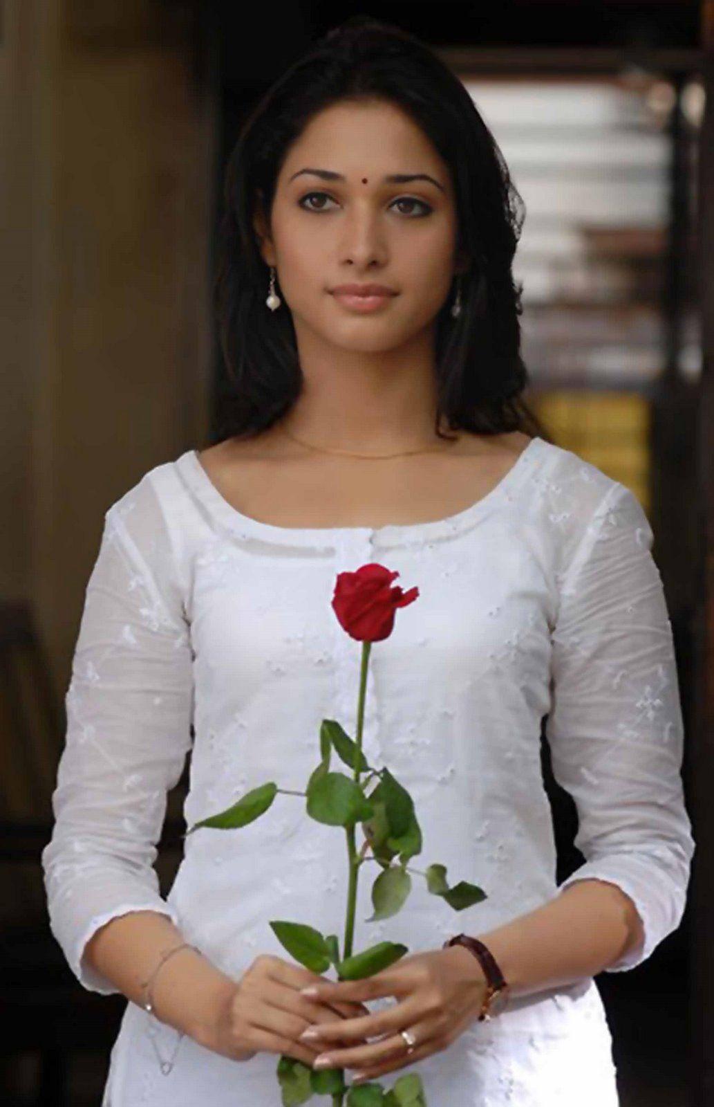 Ayan Movie Wallpapers - Top Free Ayan Movie Backgrounds - WallpaperAccess