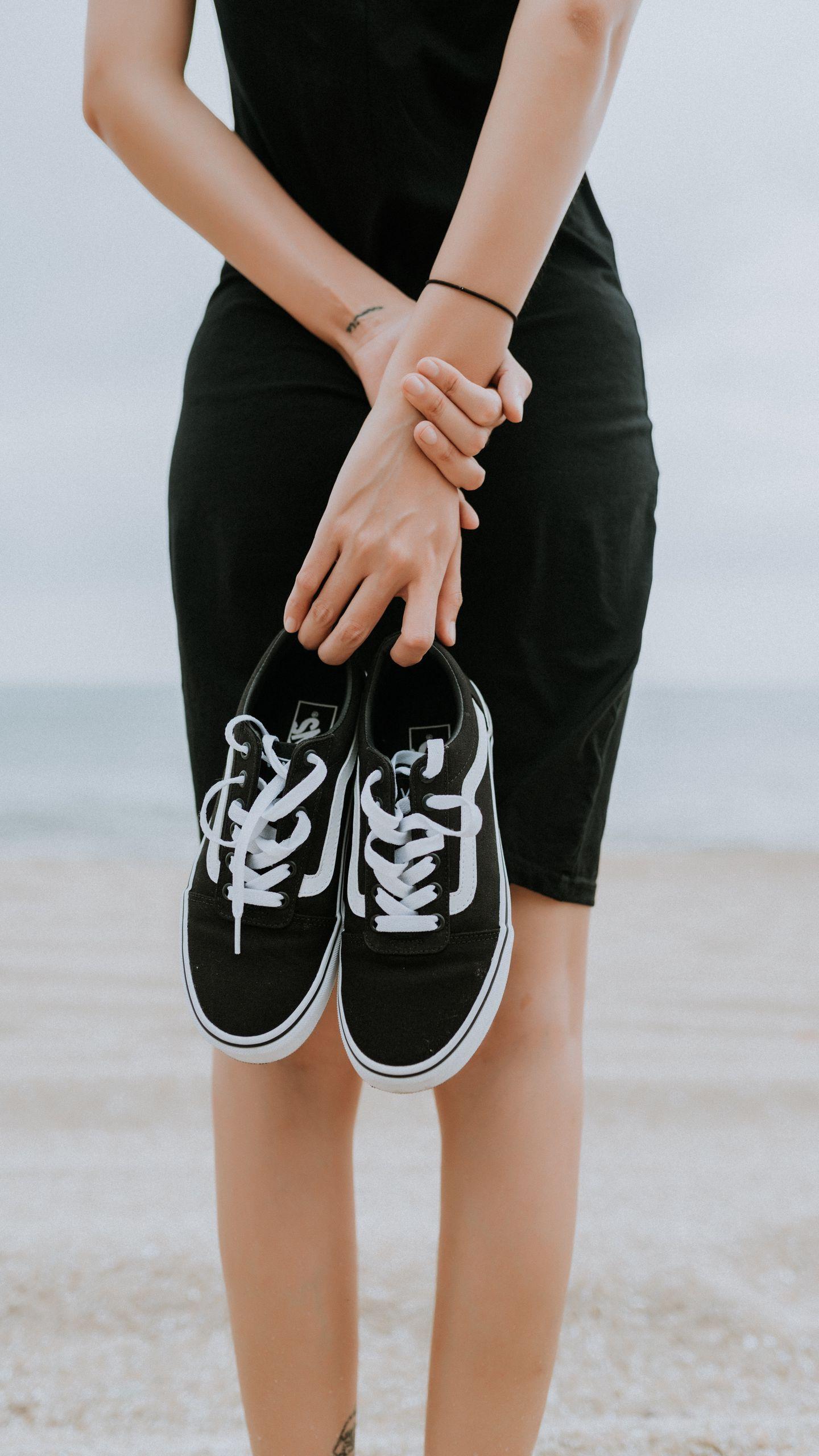 Shoes Girl Wallpapers - Top Free Shoes Girl Backgrounds - WallpaperAccess