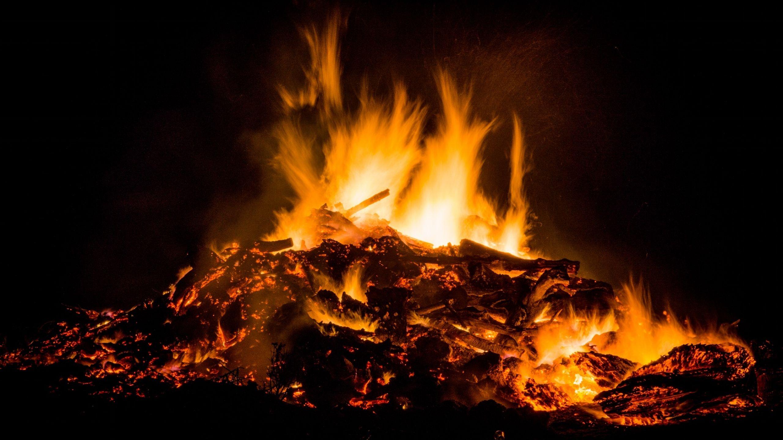 2560X1440 Fire Wallpapers - Top Free 2560X1440 Fire Backgrounds ...