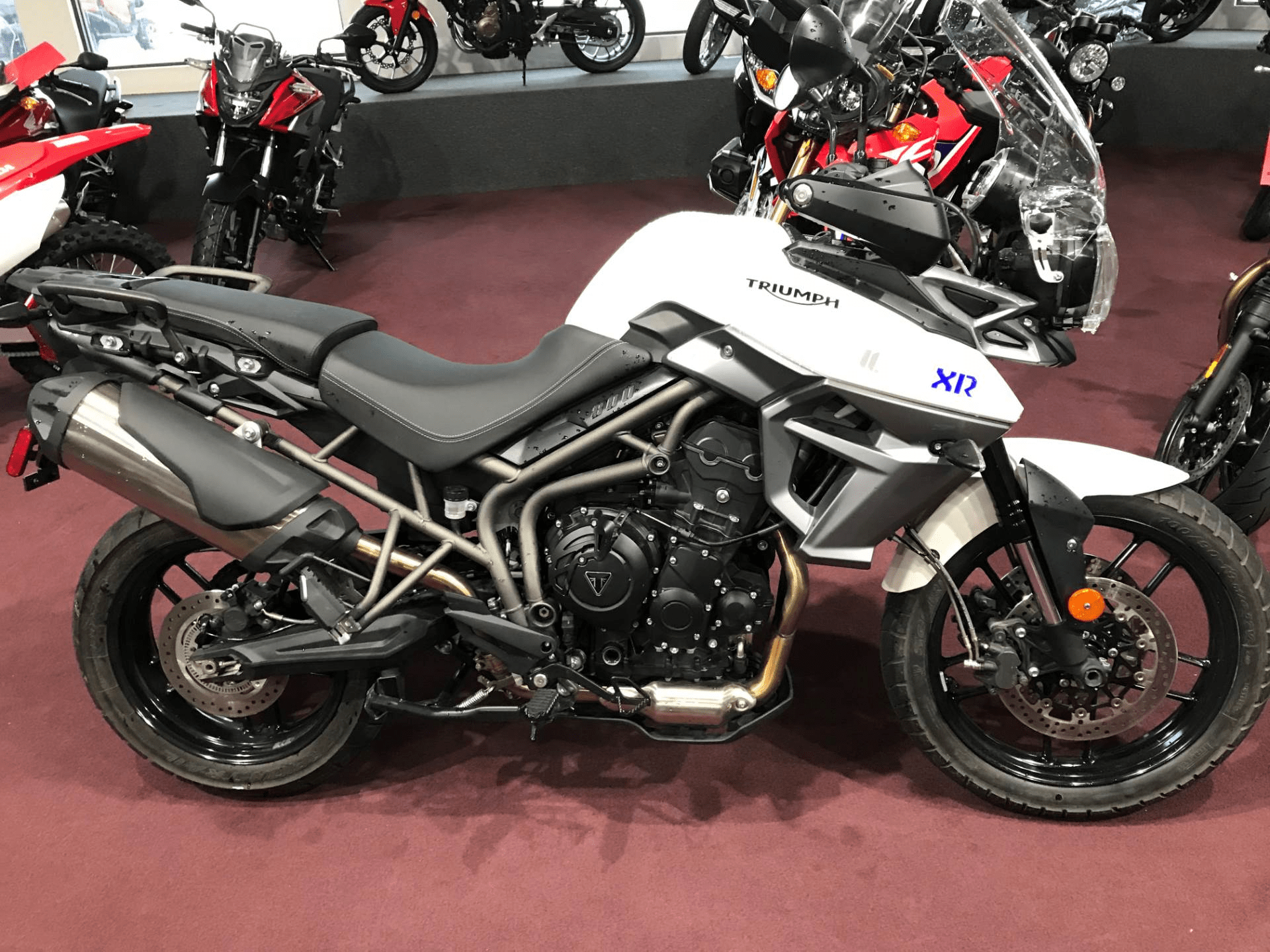 Triumph Tiger 800 Wallpapers - Top Free Triumph Tiger 800 Backgrounds ...