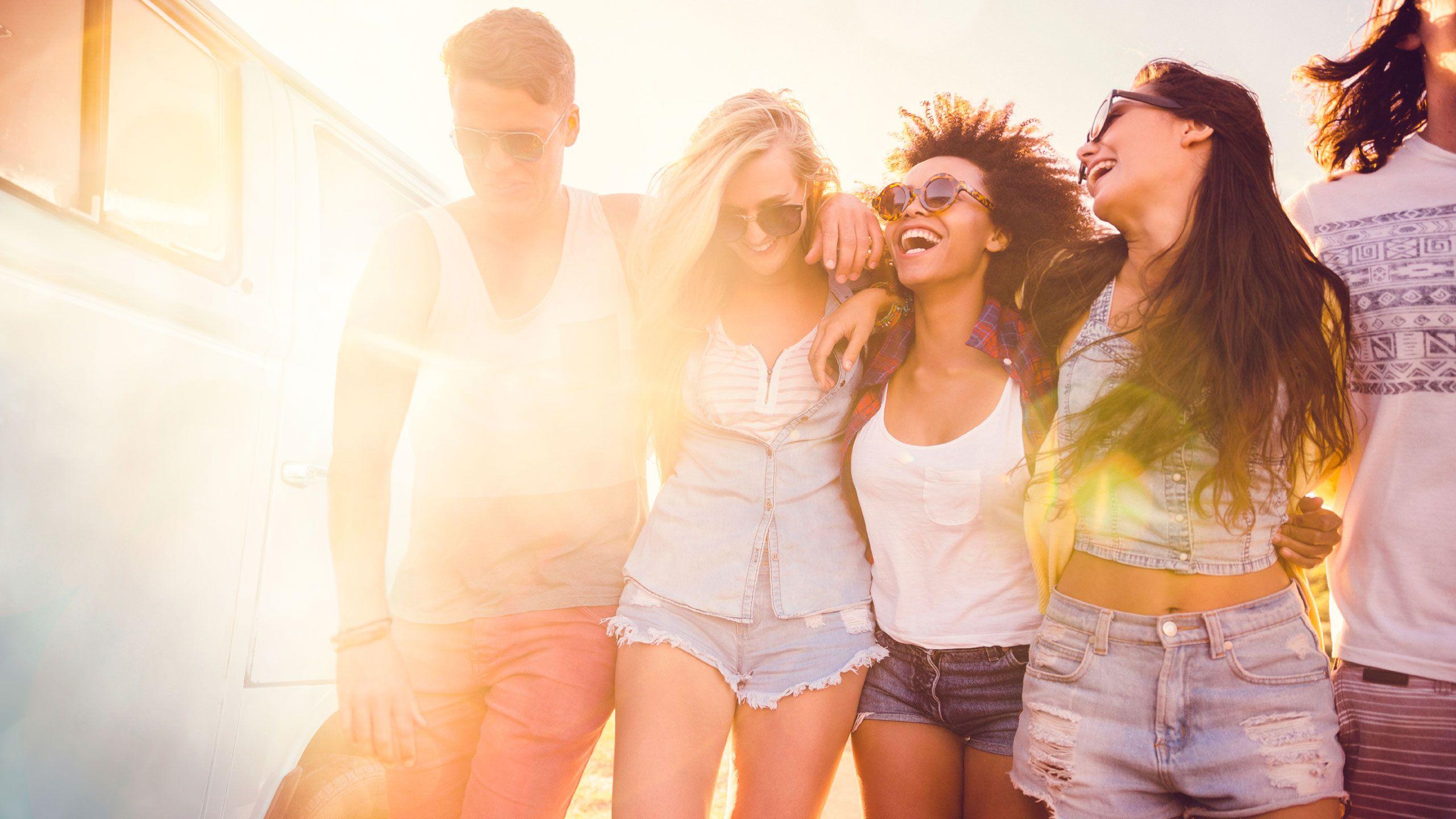 Happy Travel HD Wallpapers - Top Free Happy Travel HD Backgrounds ...